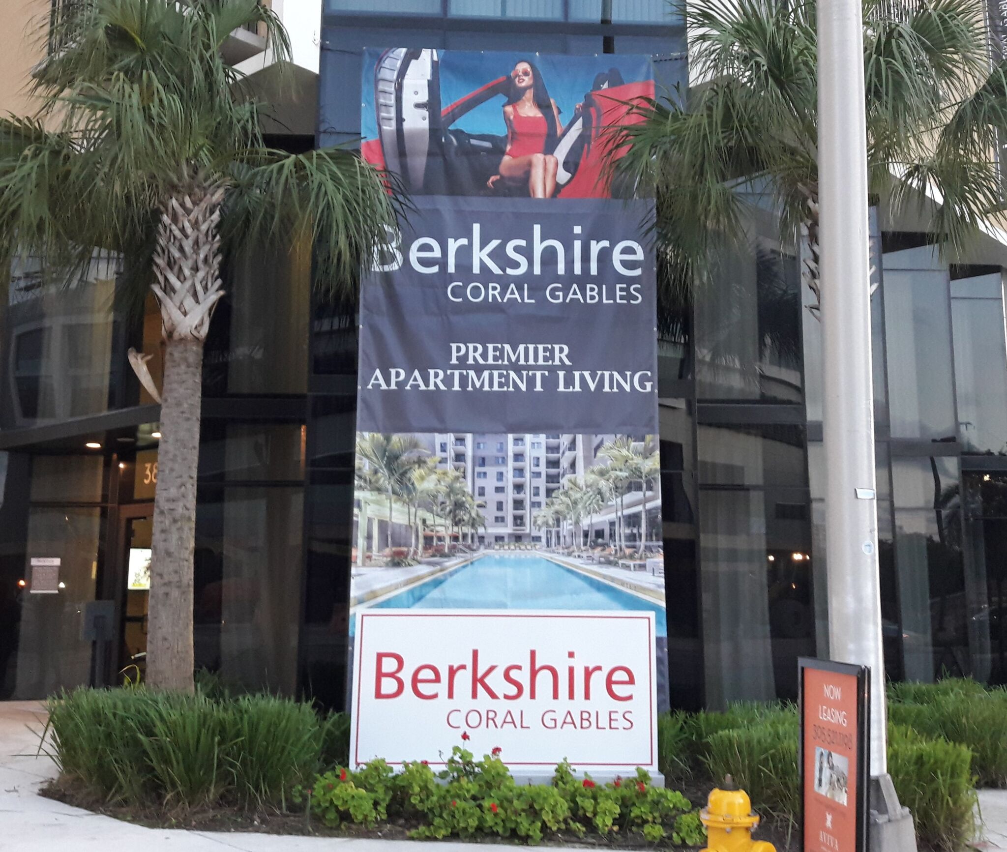 Hanging Signs Miami - Rapid Signs of South Florida - Signs and Printing ...