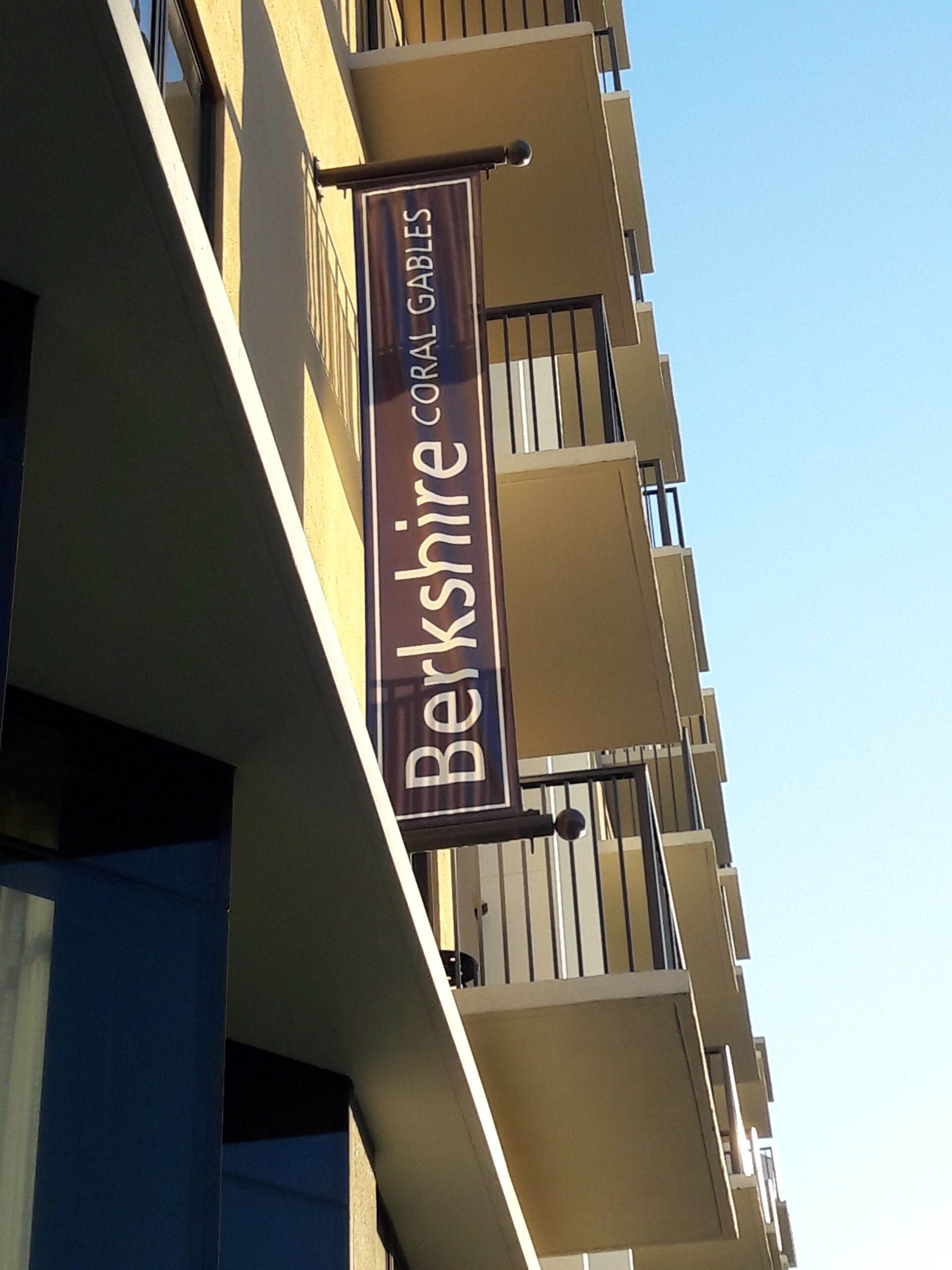 Banners Miami - Rapid Signs of South Florida - Signs and Printing Miami